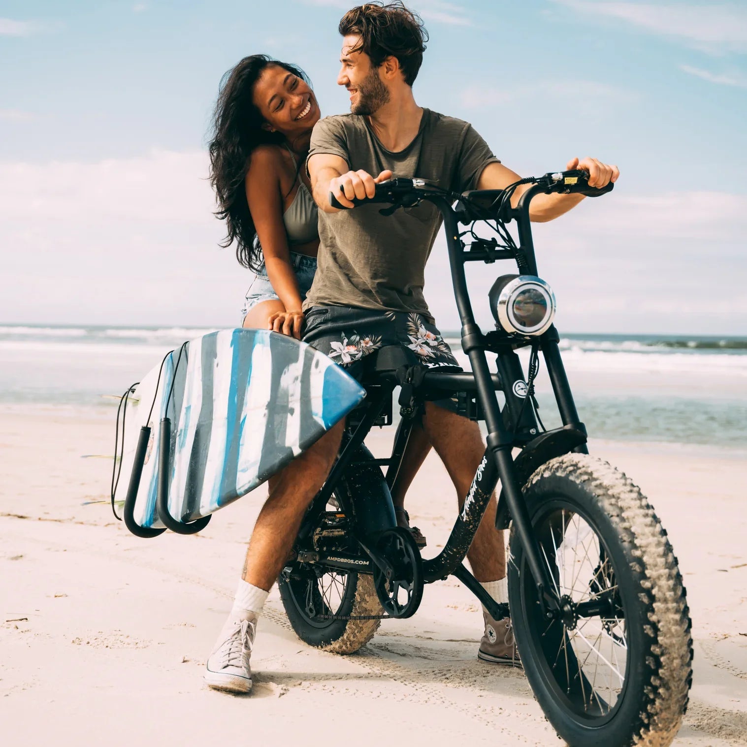 Electric vs Gas Beach Cruiser Motorbike – Macarthur e-Bikes